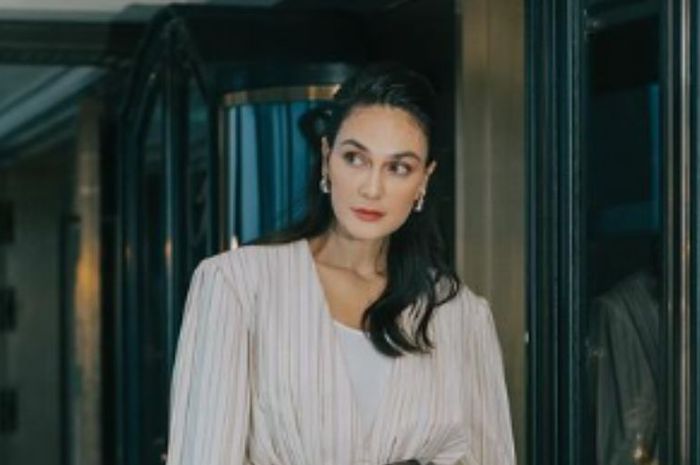 Ngeri! 3 Artis Cantik Diam-diam Punya Tato Unik - Semua Halaman - Ntvnews.id