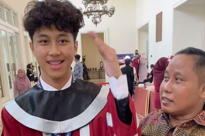 Narji Pamer Anak Laki-lakinya, Netter: Pelawak Anaknya Cakep-cakep ...