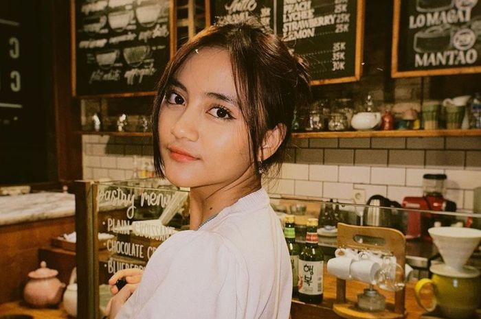 Sosok Nayla Denny Purnama, Pemeran Utama Film "Vina Sebelum 7 Hari" - Halaman 2 - Ntvnews.id