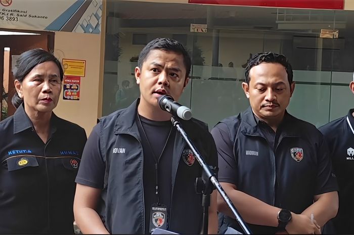 AKBP Rovan, Polisi yang Usut Kasus Judol Komdigi Jadi Kapolres Gresik - Ntvnews.id