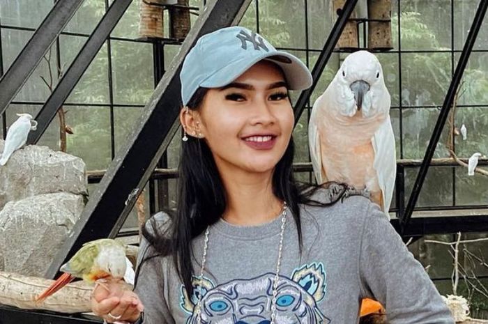 Profil Soraya Rasyid, Host Bedah Rumah yang Diduga Selingkuhan Andrew ...