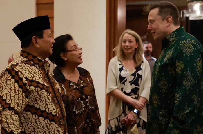 Kompak Pakai Batik, Prabowo Temui Elon Musk di Bali - Ntvnews.id Kompak Pakai Batik, Prabowo Temui Elon Musk di Bali - Ntvnews.id