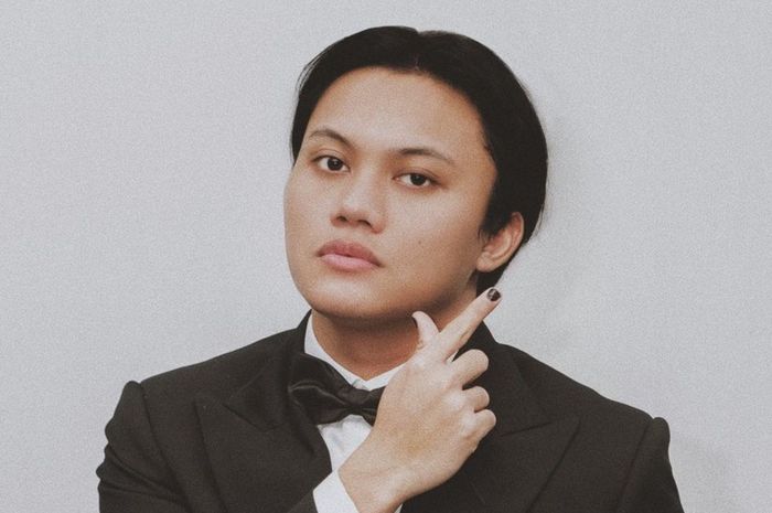 Rizky Febian Bakal Operasi Hidung di Korea Selatan - Ntvnews.id