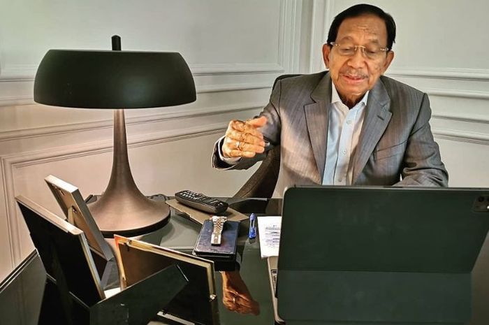 Profil Tanri Abeng, Mantan Menteri BUMN yang Meninggal Dunia - Ntvnews.id