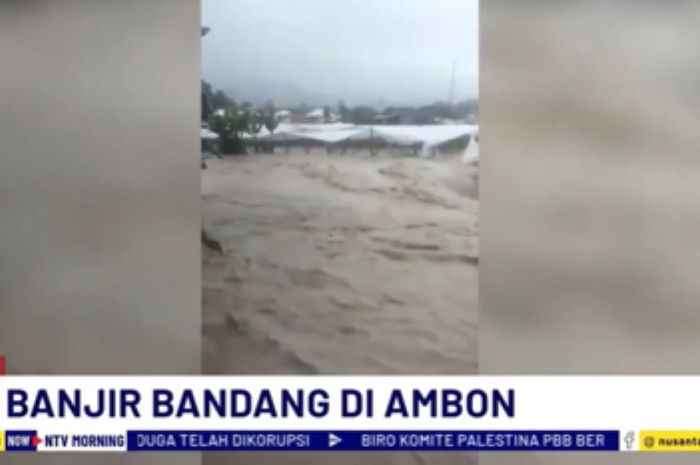 Kota Ambon Diterjang Banjir Bandang, Penduduk Terjebak dalam Rumah ...