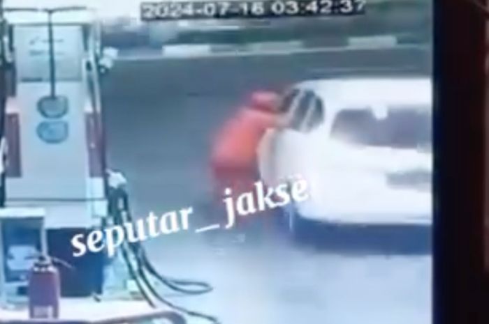 Viral Pemobil Kabur Usai Isi Pertamax Rp300 Ribu di Jaktim, Petugas Terseret hingga Keluar SPBU ...