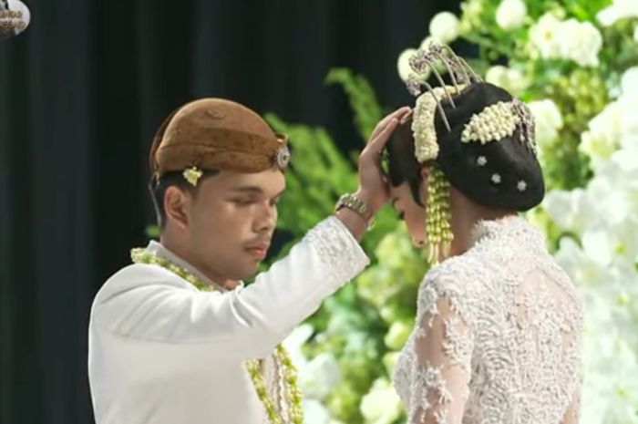 6 Potret Akad Nikah Thariq Halilintar dan Aaliyah Massaid - Ntvnews.id
