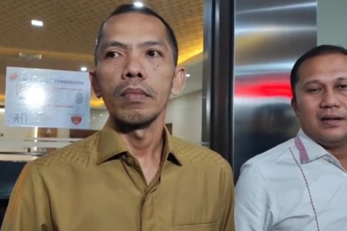 Soal Video Syur Diduga Mirip Azizah Salsha, Kuasa Hukum: Fitnah, Bohong ... Soal Video Syur Diduga Mirip Azizah Salsha, Kuasa Hukum: Fitnah, Bohong ...