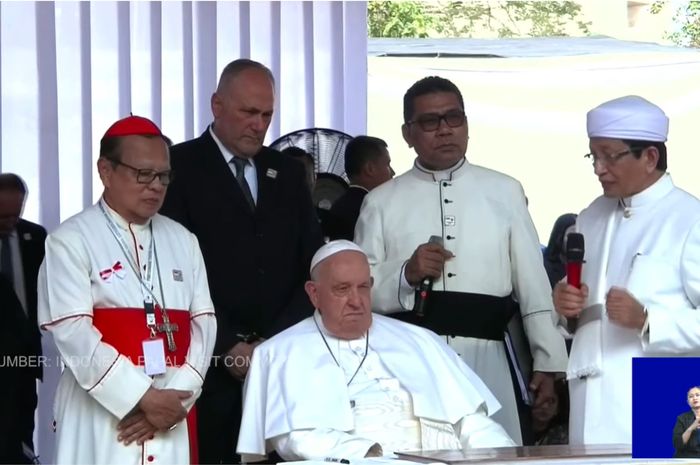 Tiba di Masjid Istiqlal, Paus Fransiskus Langsung Disambut Marawis - Ntvnews.id