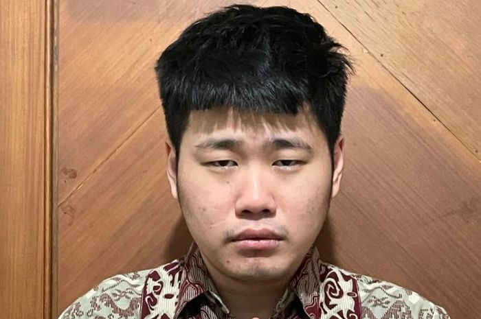 Profil dan Agama Winson Reynaldi, YouTuber yang Parodikan Paus ...