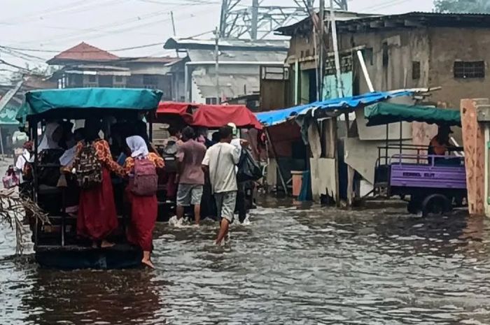 Fakta-Fakta Banjir Rob di Muara Baru Jakarta Utara yang Belum Surut - Ntvnews.id