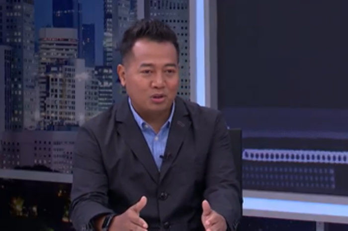 DonCast: Adi Prayitno: Pilkada Seperti Tanding Ulang Kekuatan Jokowi Vs ...