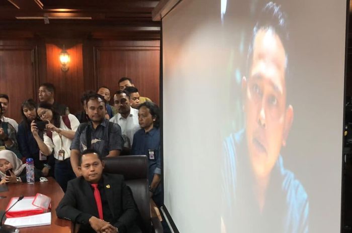 Buntut Partai Cokelat, MKD Sanksi RIngan Yulius Setiarto - Ntvnews.id