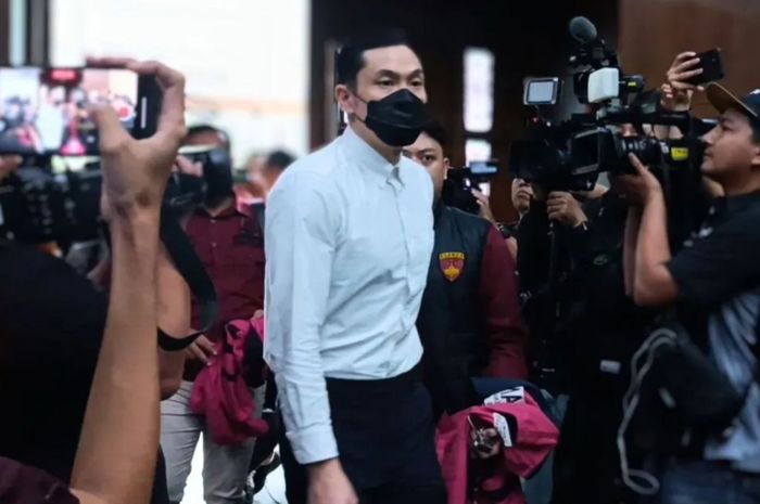 Vonis Harvey Moeis Diperberat Jadi 20 Tahun Penjara - Ntvnews.id Vonis Harvey Moeis Diperberat Jadi 20 Tahun Penjara - Ntvnews.id