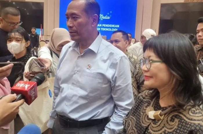 Reshuffle Mendiktisaintek, Stella: Keputusan Pak Presiden Itu yang ...