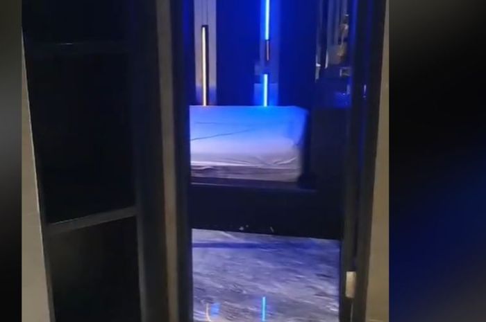 Kondisi Tiara Crown Sebelum Kebakaran, Tempat Karaoke yang Ada Kasurnya ...