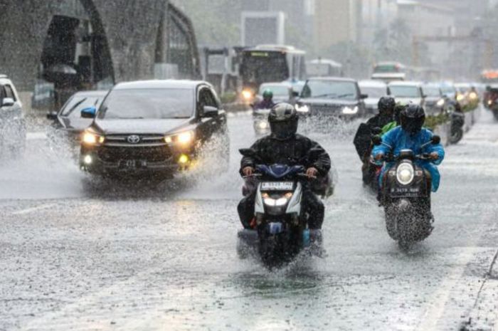 Kemarau Basah Landa Indonesia, Ancaman Cuaca Ekstrem hingga Agustus 2025 - Ntvnews.id