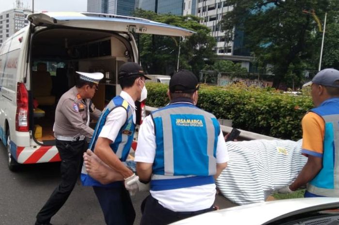 Tabrakan Beruntun di Tol Dalam Kota, Ada Korban Luka - Ntvnews.id