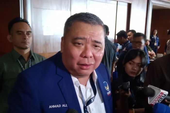 Geledah Rumah Ahmad Ali NasDem, KPK Sita Uang sampai Jam Tangan ...