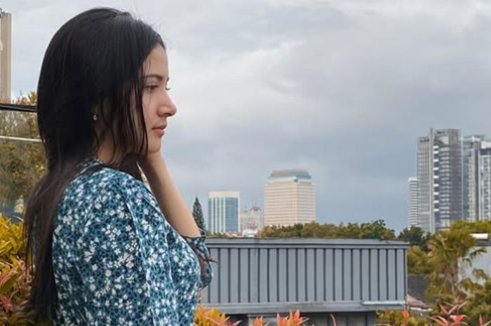 Foto Terbaru Bulan Sutena Pasca Dihantam Video Syur - Ntvnews.id