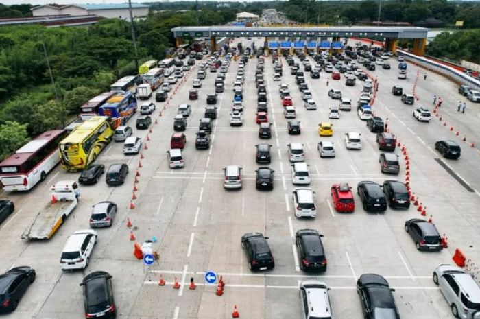 Sebanyak 1,7 Juta Lebih Kendaraan Tinggalkan Jabotabek Hingga H-1 Lebaran - Ntvnews.id