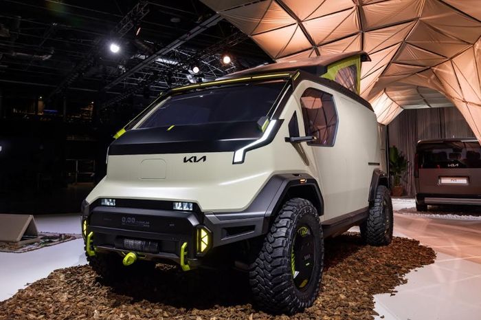 Instalasi Desain Kia "Transcend Journey" Hadirkan Kia PV5, PV5 WKNDR ...