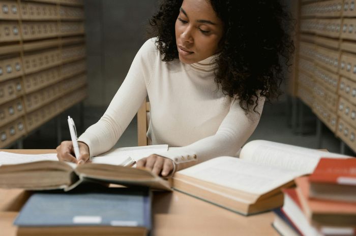 Cara Membuat Essay dengan Baik dan Benar, Mudah untuk Pemula! - Ntvnews.id