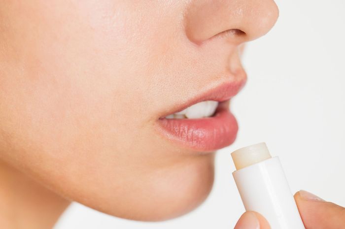 5 Cara Memerahkan Bibir Secara Alami agar Tampil Lebih Fresh dan Menawan - Ntvnews.id
