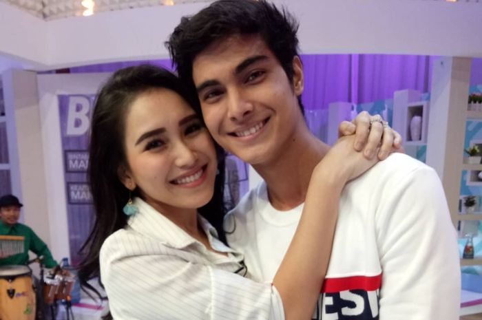 Sebelum Gisel, Cinta Brian Sempat 'Incar' Ayu Ting Ting - Ntvnews.id