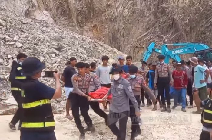 Dedi Mulyadi Cabut Izin Tambang di Gunung Kuda Cirebon Usai Longsor - Ntvnews.id