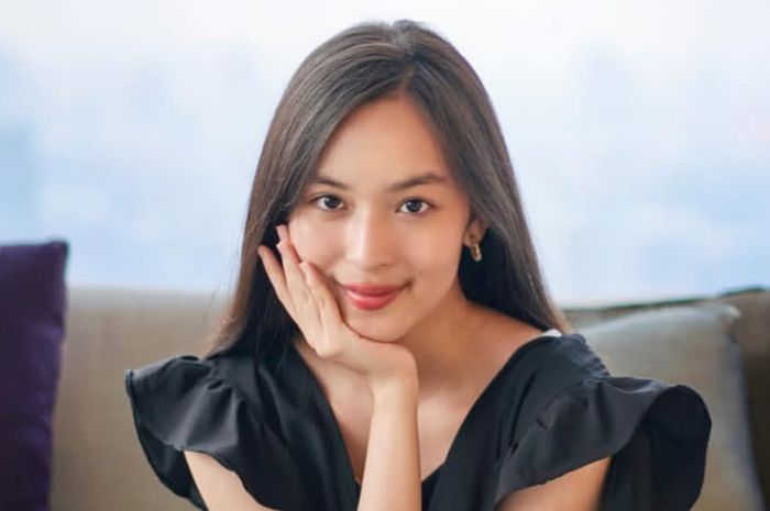 Profil Shanna Shannon Penyanyi Lagu Tanah Airku yang Guncang GBK ...