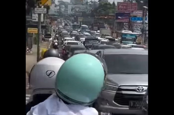 Penampakan Macet Horor Puncak akibat Libur Tahun Baru Islam - Ntvnews.id