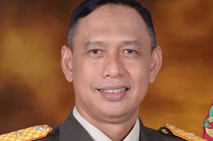 Erick Thohir Tunjuk Mayjen TNI Ahmad Rizal Ramdhani Jadi Dirut Bulog ...