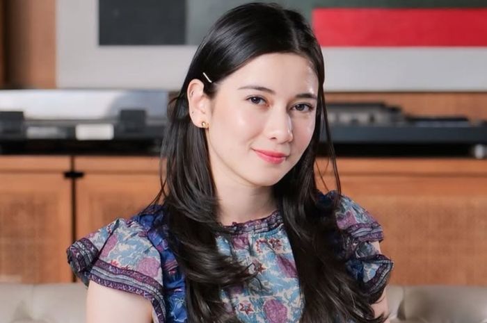 Bantah Jadi Orang Ketiga Rumah Tangga Kompol Arif dan Ninik, Iris Wullur: Cuma Teman Pedel ...