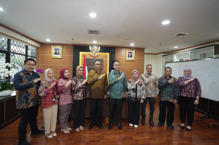 Mentrans: Tansmigrasi adalah Strategi Menuju Indonesia Emas 2045 ...