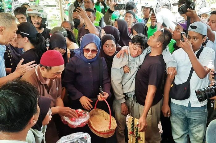Anggota DPR dan MPR Berduka Affan Kurniawan Tewas Dilindas Rantis ...