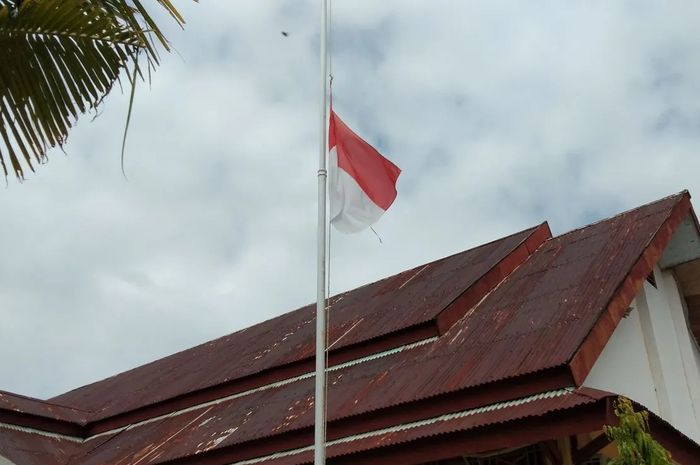 Pemerintah Imbau Masyarakat Kibarkan Bendera Setengah Tiang 30 ...