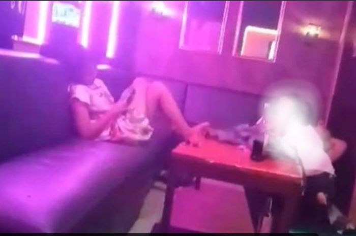 Viral Link Video Mesum di Ruang Karaoke Wakatobi, Polisi Telusuri Asal Rekaman - Ntvnews.id