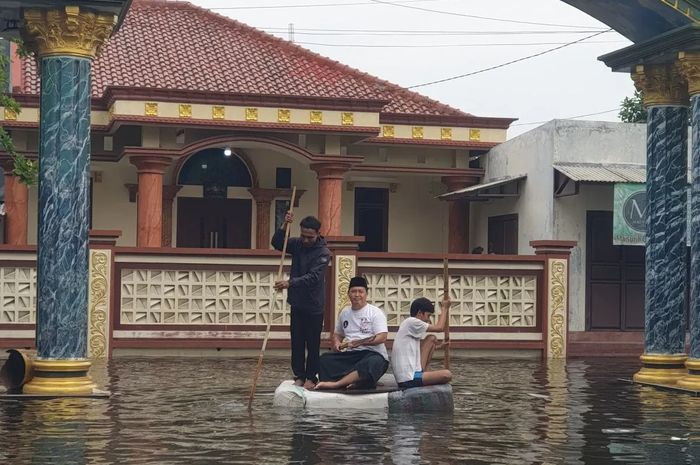 Sudah 3 Pekan Banjir Rendam Kampung Tambun Sungai Angke Bekasi - Ntvnews.id