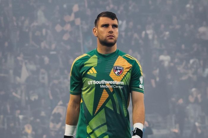 Tiba di Bahrain, Kiper Timnas Indonesia Maarten Paes Bakal Jalani ...