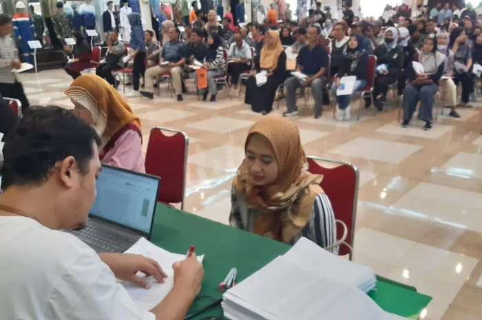 Buruh Sritex yang Kena PHK Belum Terima Pesangon - Ntvnews.id