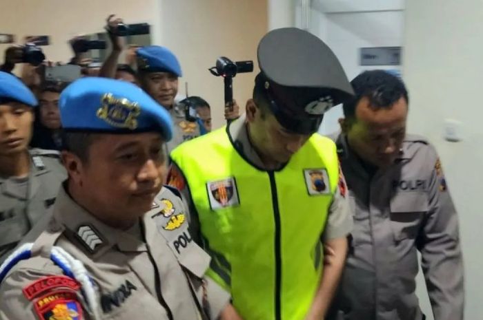 4 Fakta Aipda Robig, Polisi Penembak Siswa SMKN 4 Semarang Dipecat dan Terancam 15 Tahun Penjara ...