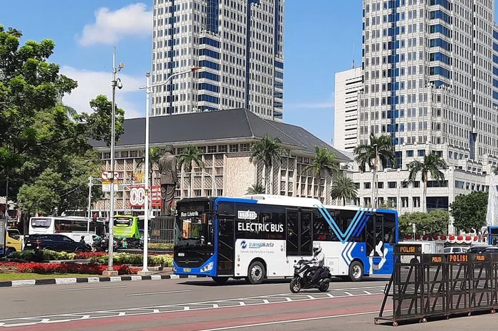 Jalan Medan Merdeka Selatan Kembali Dibuka Usai Aksi Massa - Ntvnews.id