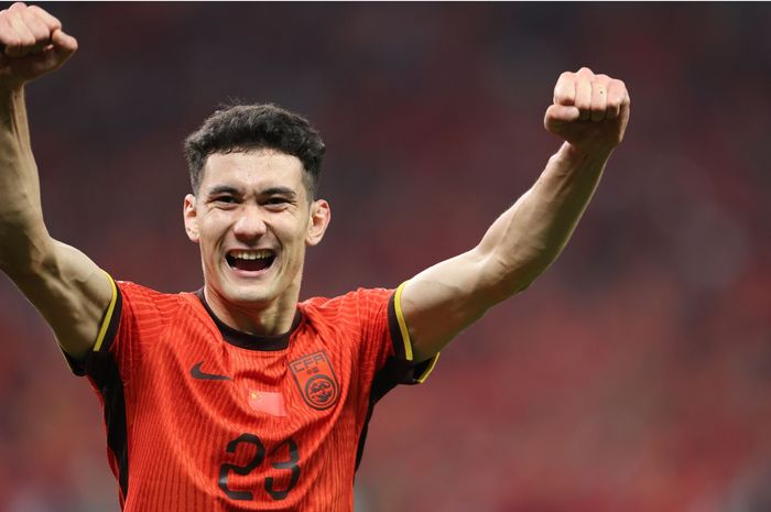 Profil Behram Abduweli, Pemain China Etnis Uighur yang Bobol Gawang ...
