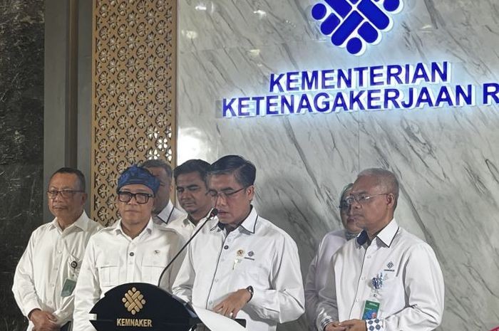 Menaker Terbitkan Surat Edaran Larangan Perusahaan Tahan Ijazah Pekerja - Ntvnews.id