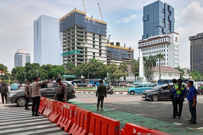 Ada Reuni 411, Jalan Merdeka Barat Arah Istana Negara Ditutup - Ntvnews.id