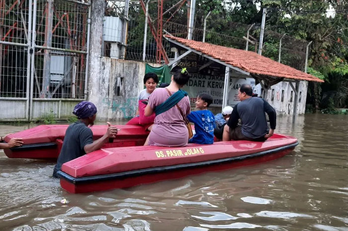 5 Kecamatan di Tangerang Terdampak Banjir - Ntvnews.id
