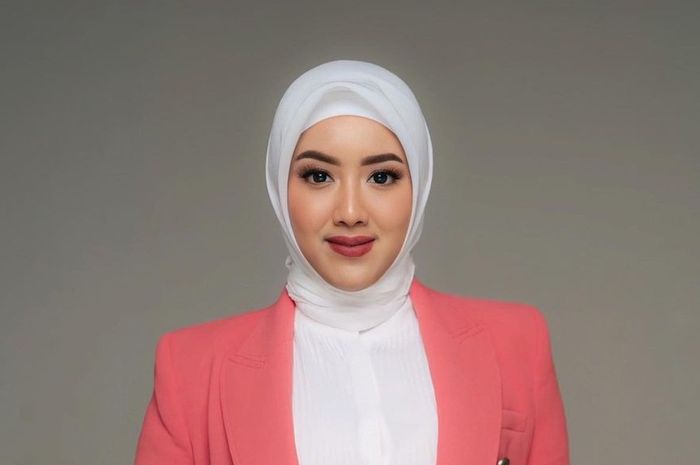 Profil Cindy Monica Salsabila Setiawan, Anggota DPR RI Termuda Dapil ...