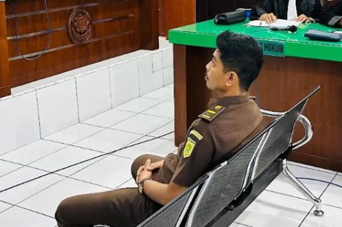 Profil Jovi Andrea Bachtiar, Jaksa Tapsel yang Diberhentikan dan Ngadu ke DPR - Ntvnews.id