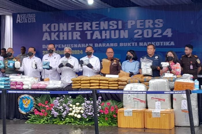BNN Gandeng Influencer untuk Sosialisasi Bahaya Narkoba dan Penangkapan ...